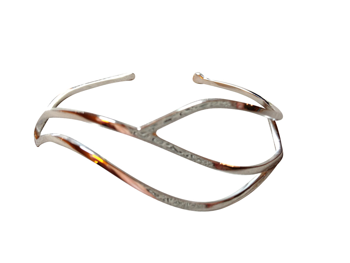 Go With the Flow Cuff Bracelet – theheartdepartment